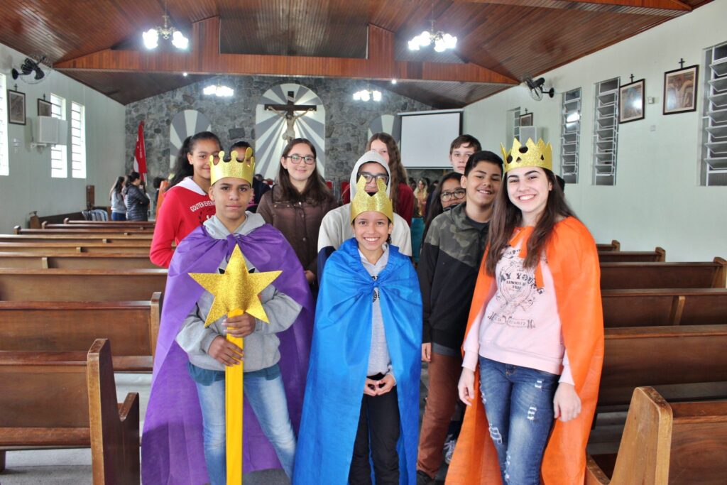 Em comunidade de Colombo, 50 crianças participaram da campanha ...